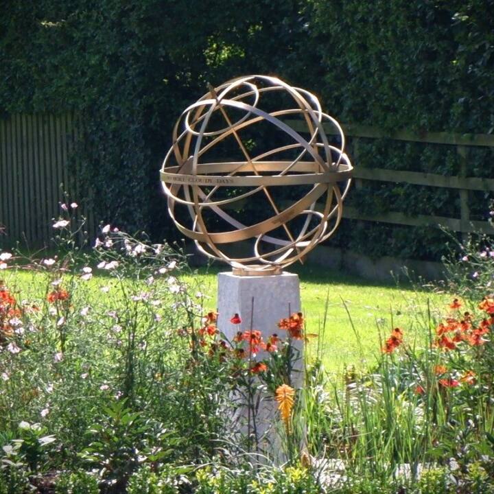 Sundials in architecture Archives - Border Sundials